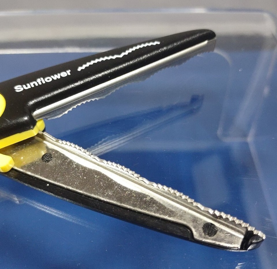 Fiskars Paper Edgers Sunflower Wide Pattern Scrapbooking Papercrafting ...