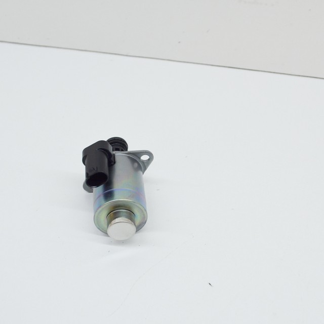 MERCEDES-BENZ GLA X156 PRESSURE REGULATING VALVE A2462770635 GENUINE ...
