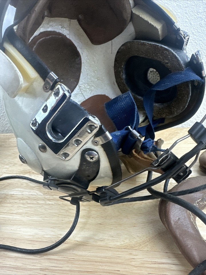 Vintage US Navy Pilot Flight Helmet Medium With Mic And Bag | eBay