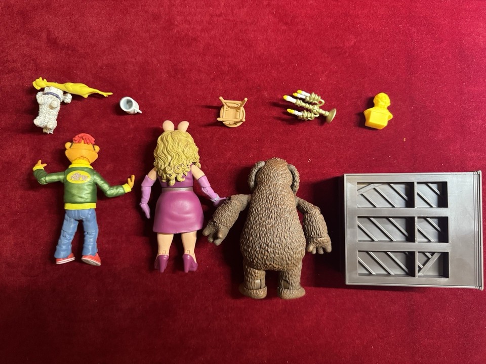 Diamond Select Toys Disney The Muppets ROWLF SCOOTER Miss Piggy LOT | eBay
