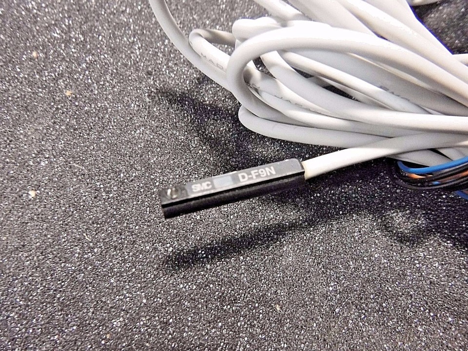 SMC D-F9N Auto Switch Cylinder Position Sensor (Set Of 2) | eBay