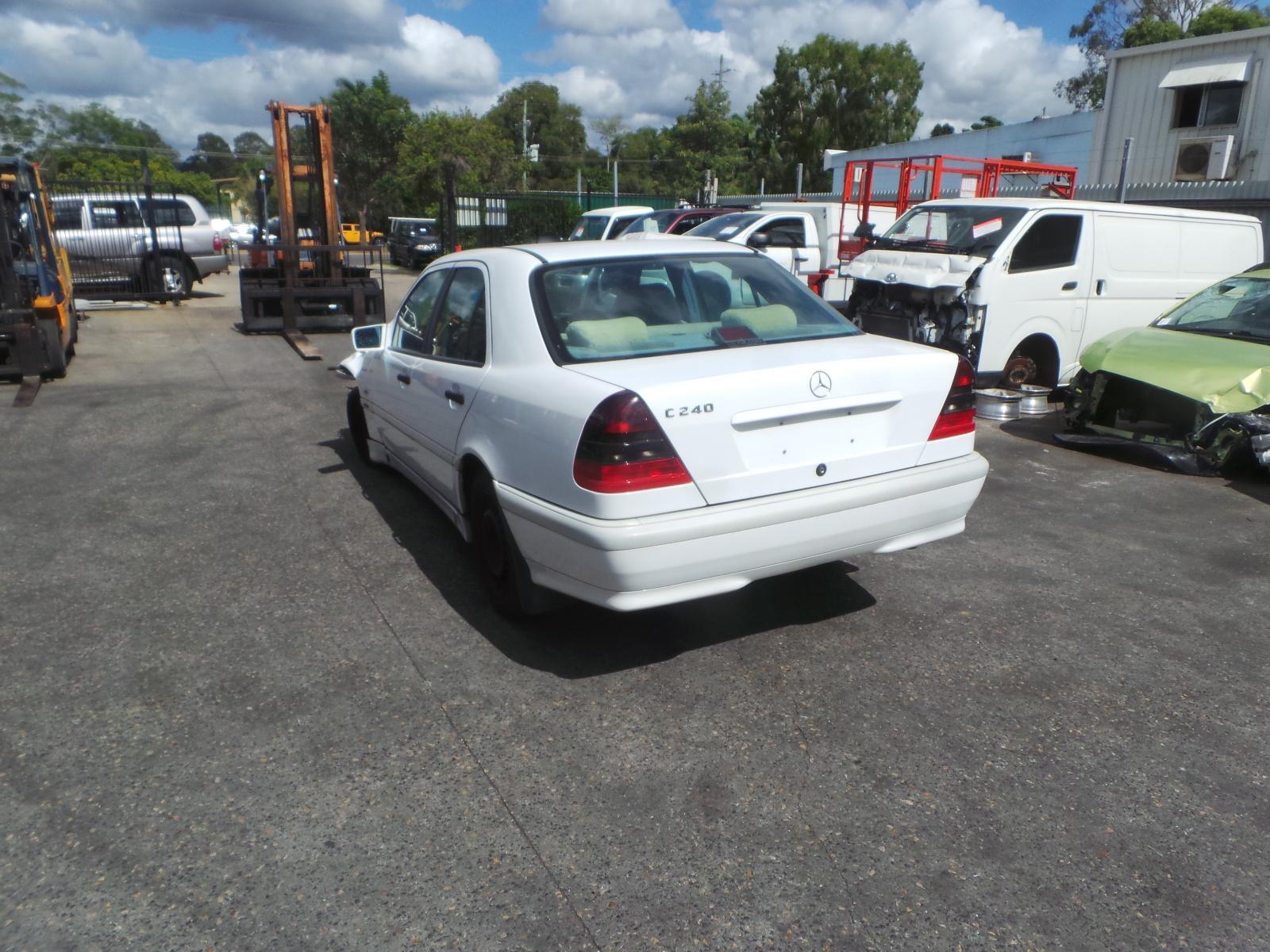 MERCEDES C CLASS W202 02/1994-08/2001 RIGHT REAR TRAILING ARM LOWER | eBay