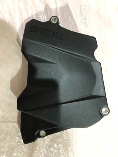 2009 Yamaha YZF-R6 R6R OEM Front Engine Sprocket Chain Case Cover 09040 ...