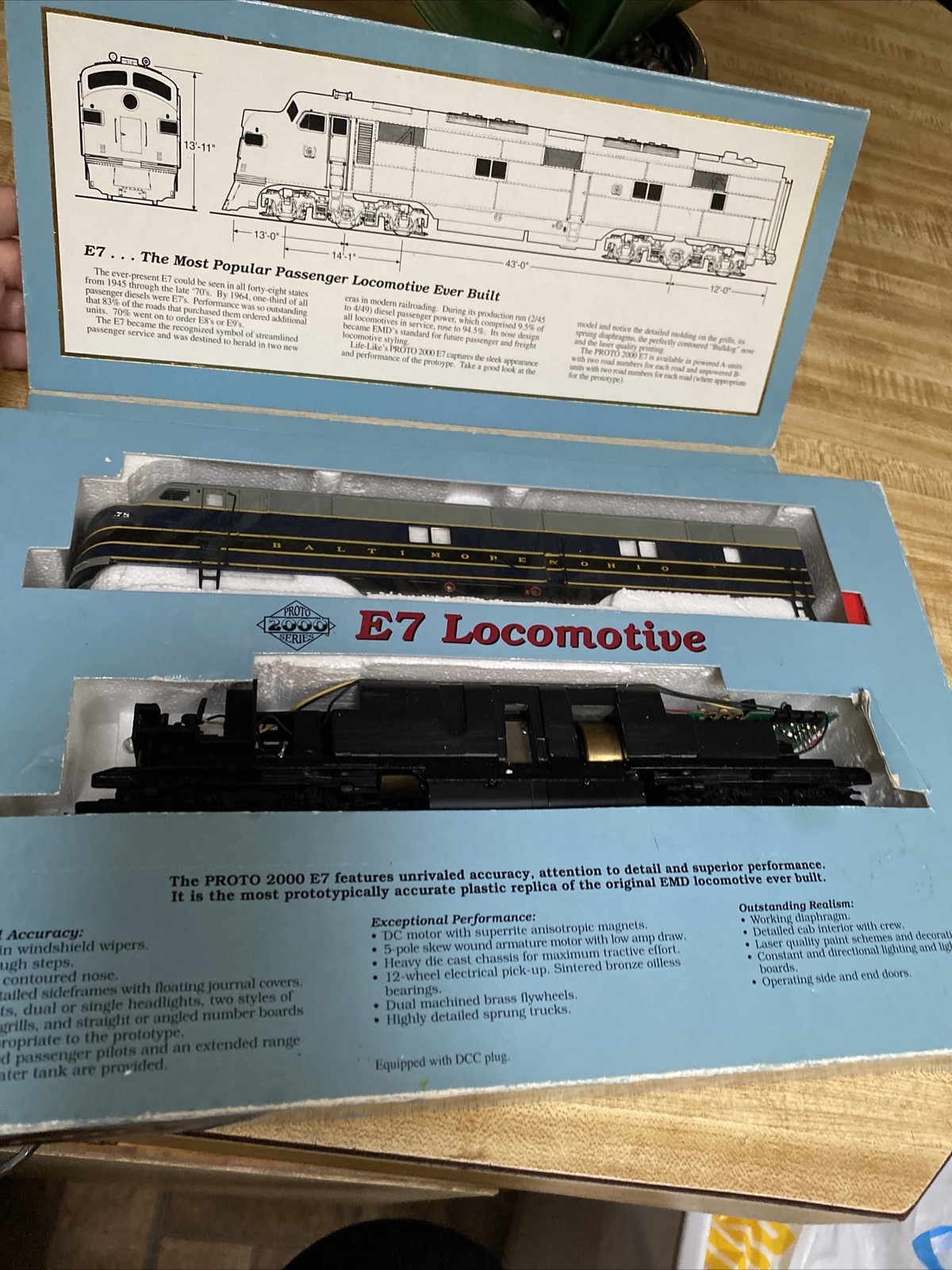 Proto 2000 Series E7 Locomotive Ho Scale And Amtrak Bundle | eBay