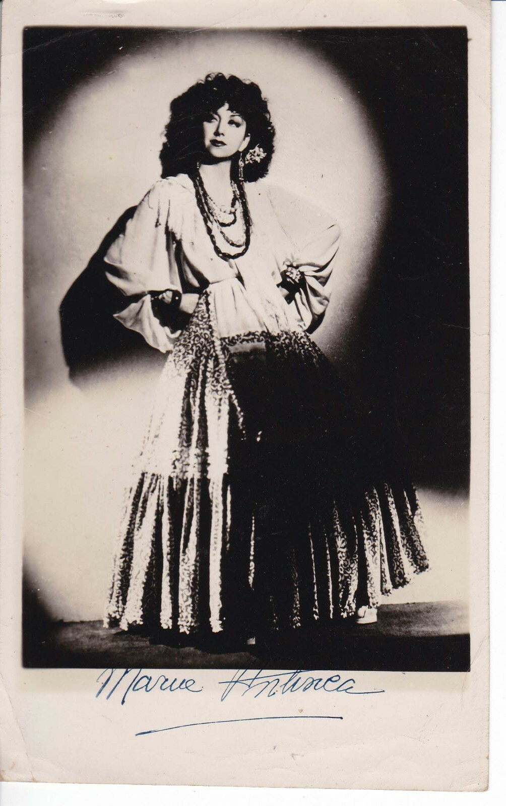 MARIA ANTINEA SPANISH ACTRESS DANCER Ca. 1945 Original Signed Photo #2 ...