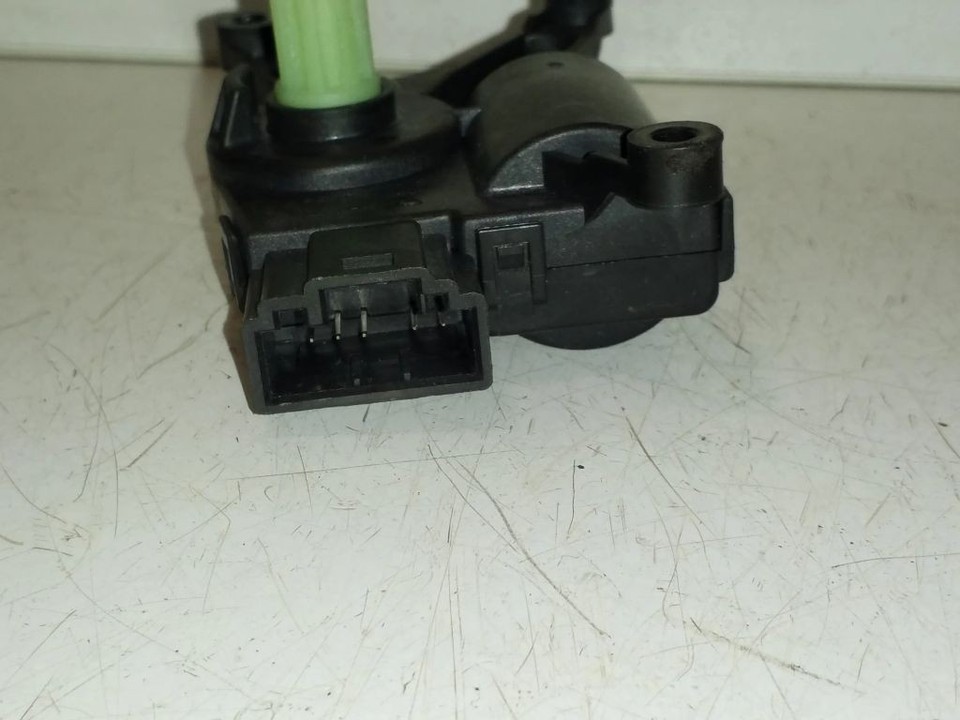 Volvo XC40 2021 Stellmotor Heizung Klima 32226714 Benzin/Elektro 1kW ...