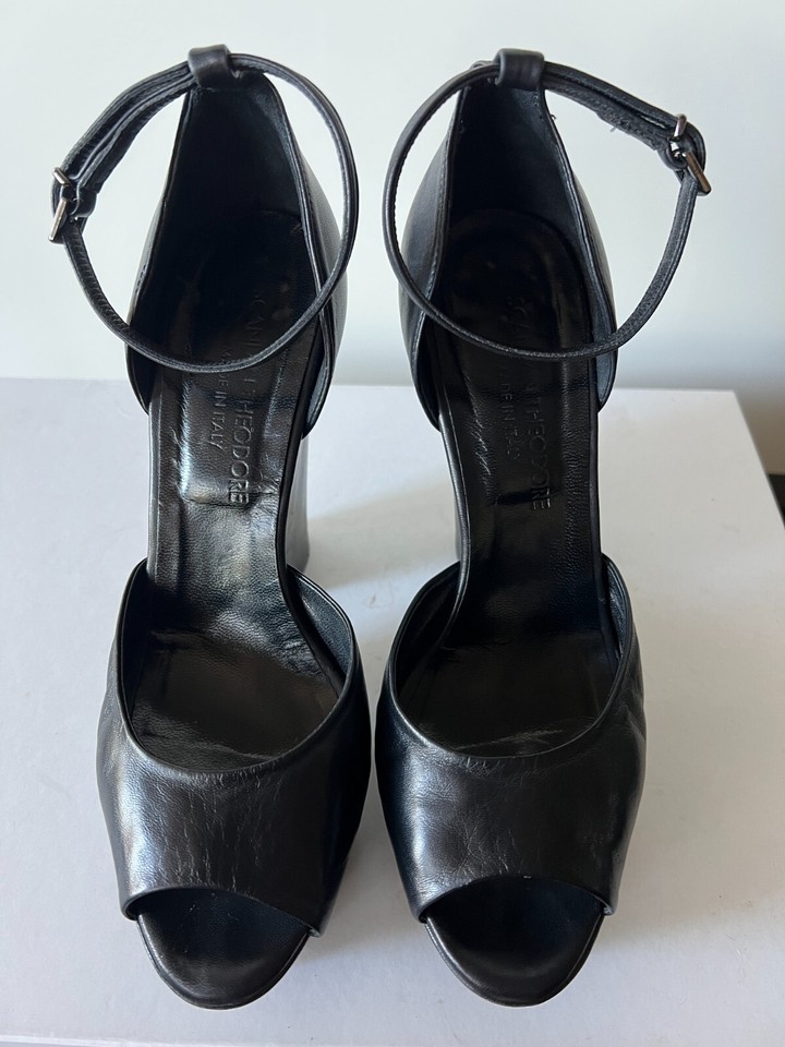 SCANLAN THEODORE $700 Black Leather Platform,Heels, Sandals, Shoes 39IT ...
