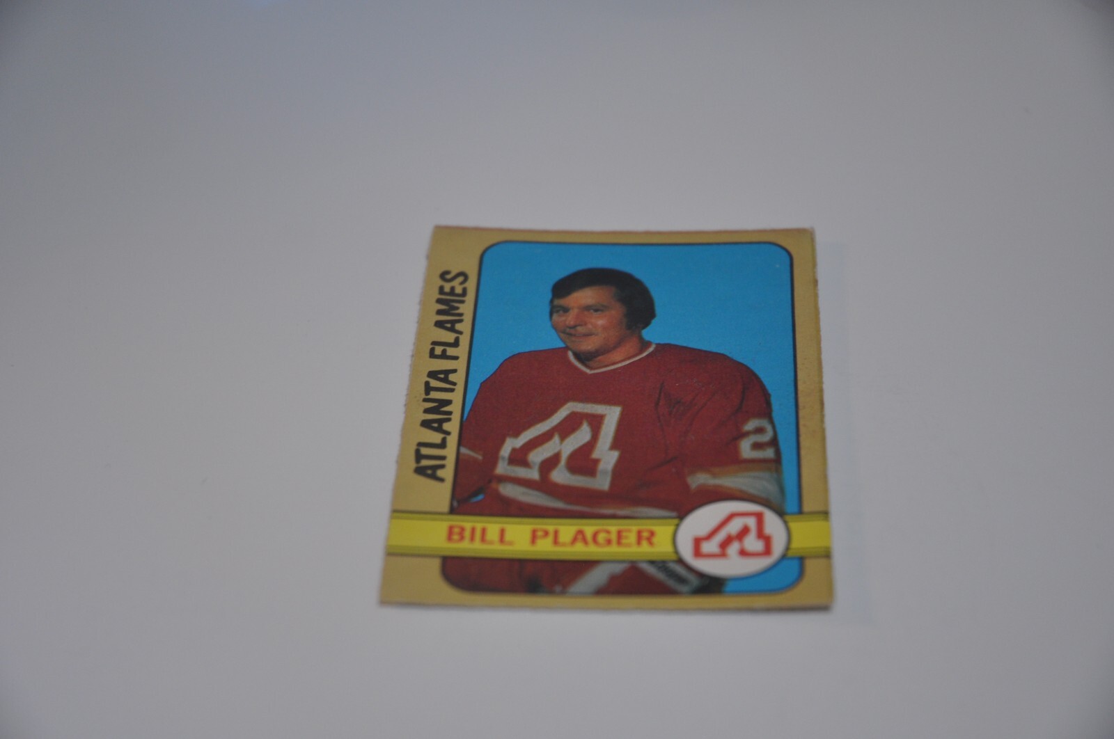 1972-73 O-Pee-Chee hockey card # 122 Bill Plager RC atlanta flames nhl ...