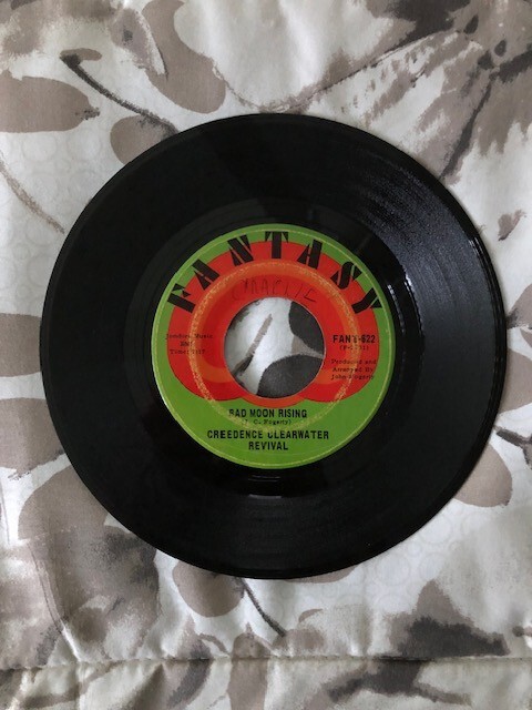 45 RPM - CREEDENCE CLEARWATER REVIVAL - BAD MOON RISING | eBay