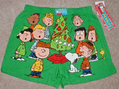 Peanuts Merry Christmas Charlie Brown Caroling Boxer Shorts Green Men's ...