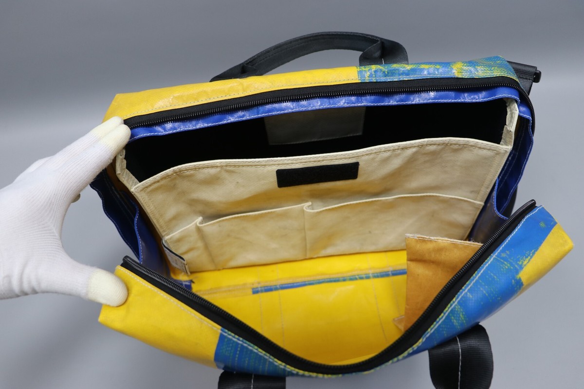 FREITAG F77 BEN Recycled Blue/Yellow PVC Crossbody Messenger FREITAG F77 BEN Recycled Blue/Yellow PVC Crossbody Messenger