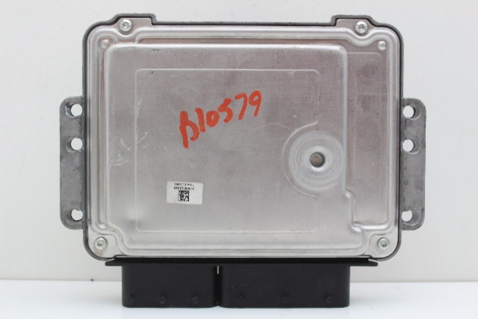 13-16 Ford Focus FM5A-12A650-ADB Computer Brain Engine Control ECU ECM ...