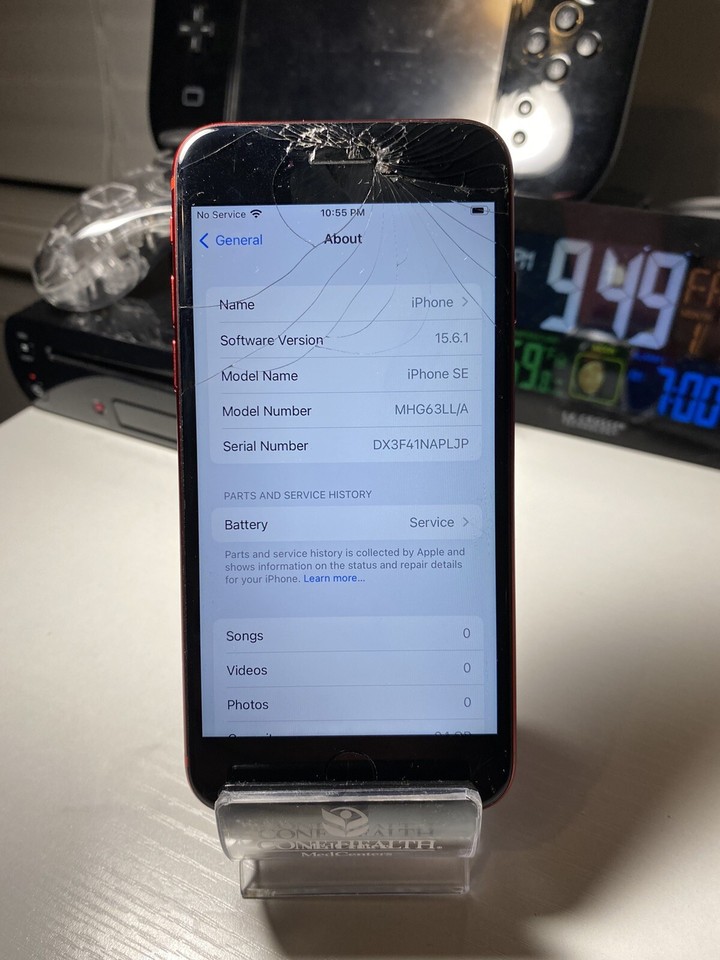 iPhone se Second Generation Product Red Read Description! | eBay