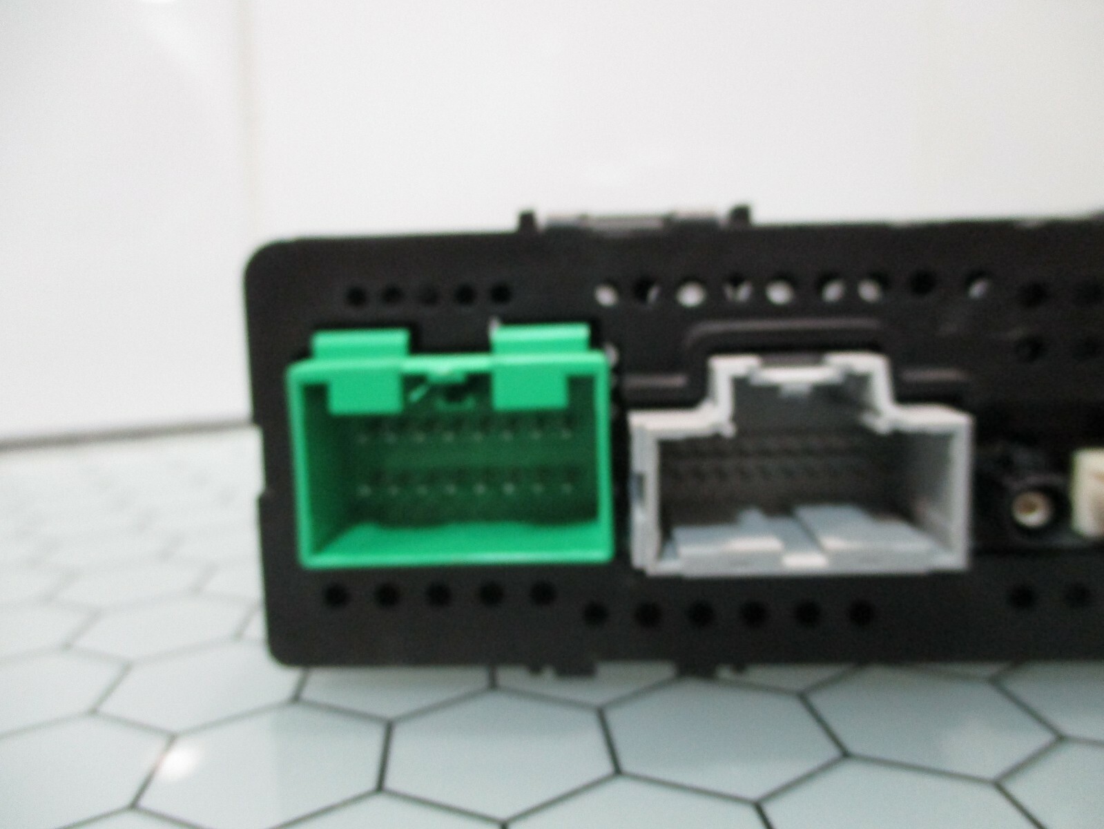 2013 2014 Cadillac ATS Radio Receiver With Cue ID 13592804 #1356-MOD | eBay