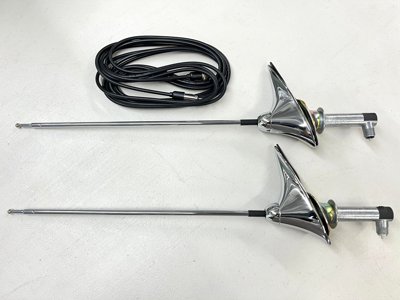 1958 CHEVY IMPALA BEL AIR BISCAYNE REAR ANTENNA ASSEMBLY SET LH RH ...