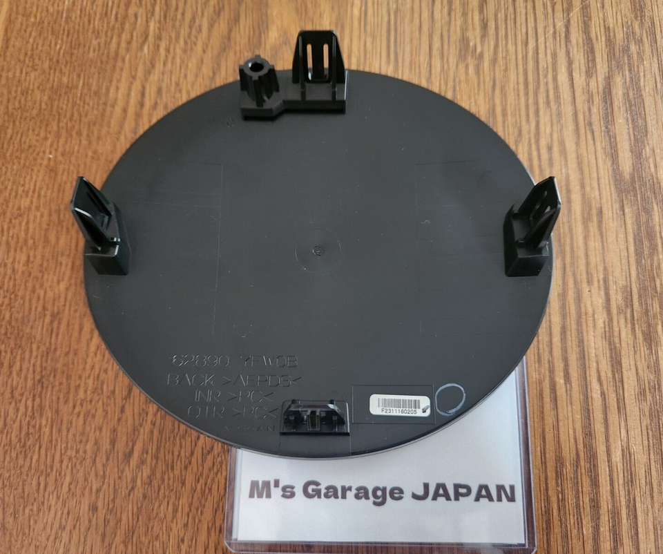 Nissan Genuine New design CI Front Grille Radar Emblem 62890-7FW0B ...