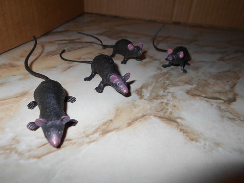 Lot of 4 plastic 2" long black mice figurine ~ animal play/display ...