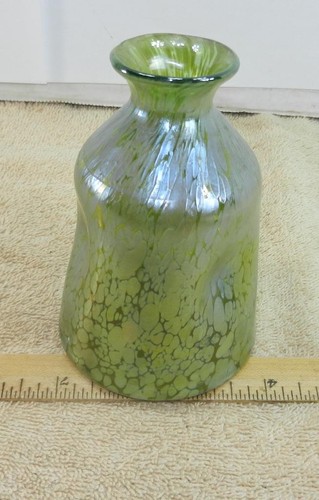 Antique Art Glass LOETZ Green Papillion Pinched Form Vase ! | eBay