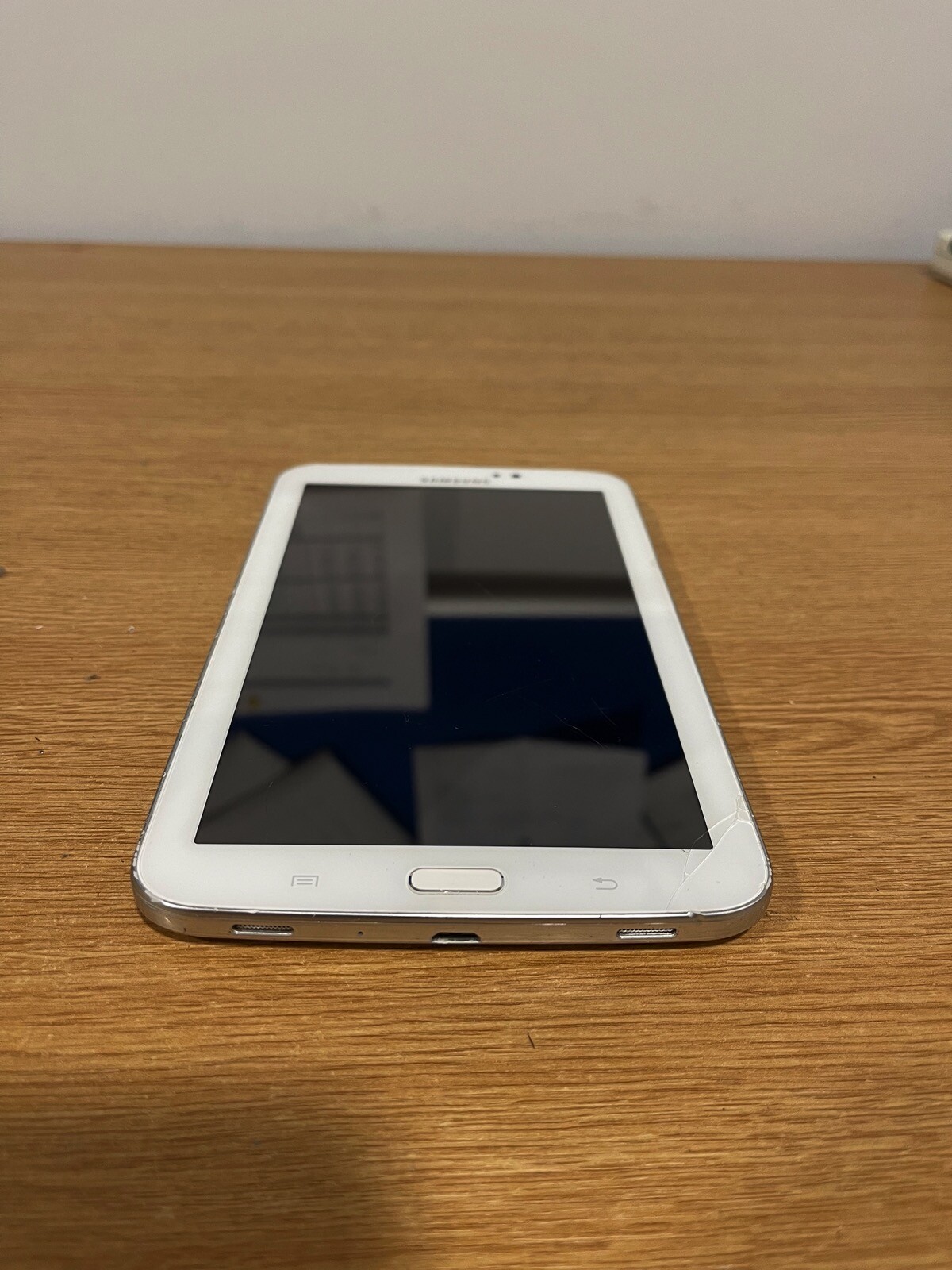 Samsung Galaxy Tab 3 7" WiFi 8GB Model SM-T210 in White | eBay