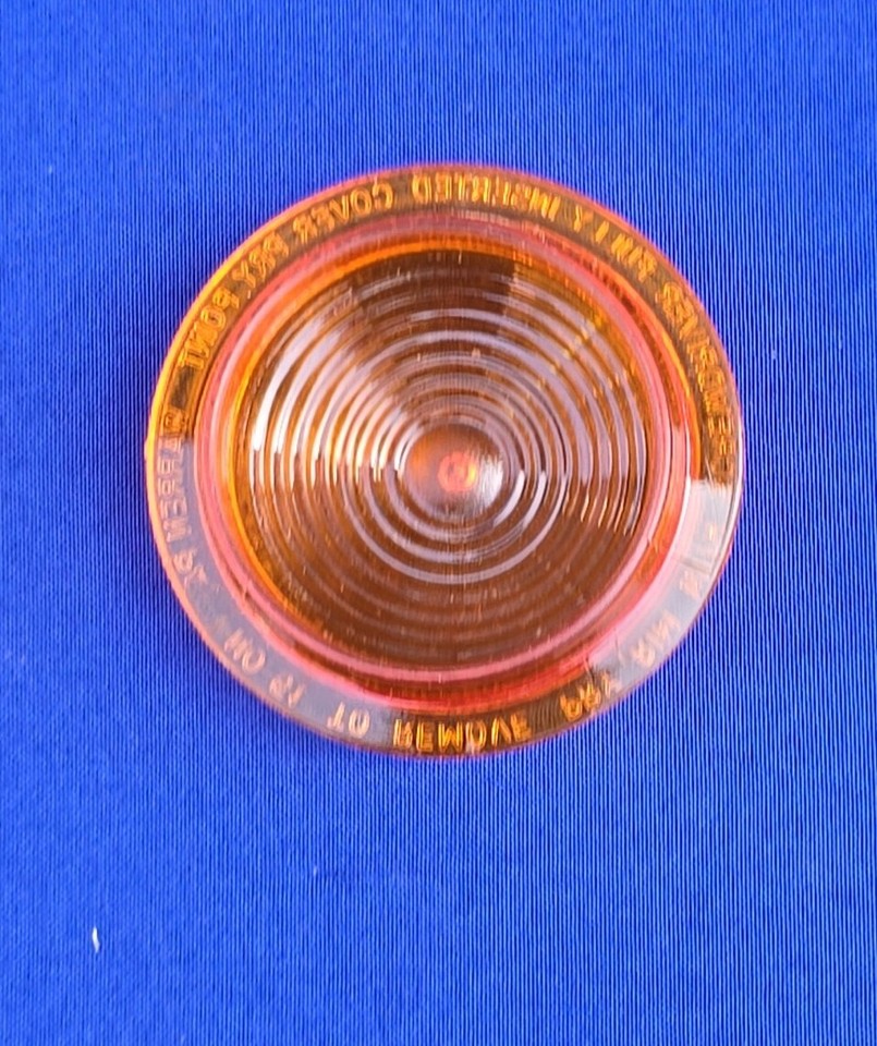 Betts Co. B61- B51-L SAE P. C. P2-73 AMBER Lens 3" Truck, Trailer ...