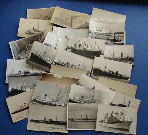 MERCHANT SHIPPING POSTCARDS PHOTOS LINERS TANKERS COASTERS BULK ...