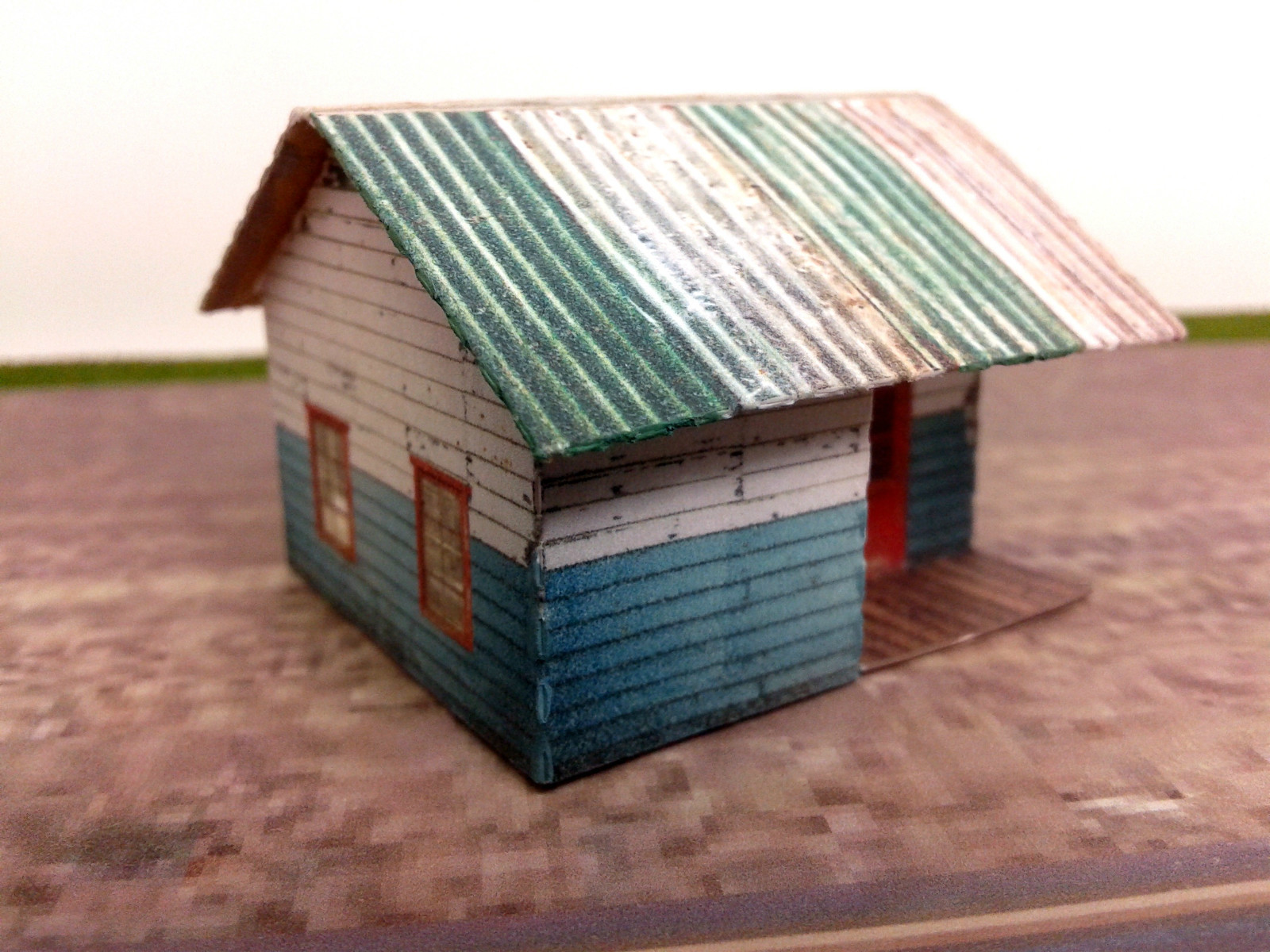 N Scale Buildings - 4 pcs Small Weathered Buildings / Shanty ...