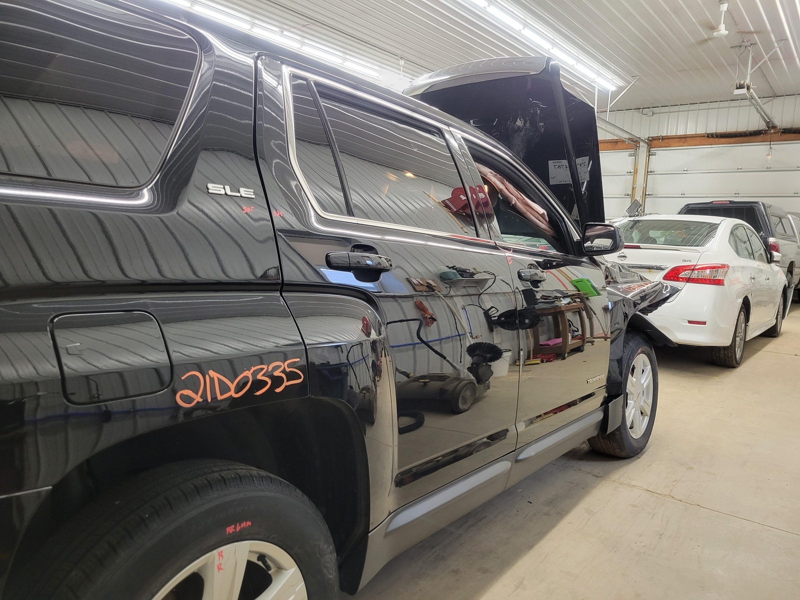 2015 GMC TERRAIN PASSENGER RIGHT FRONT DOOR ASSEMBLY ONYX BLACK PAINT ...