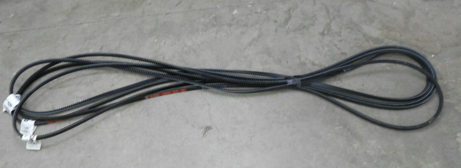 LOT OF 4 GATES BX144 147" TRI-POWER V-BELT | eBay