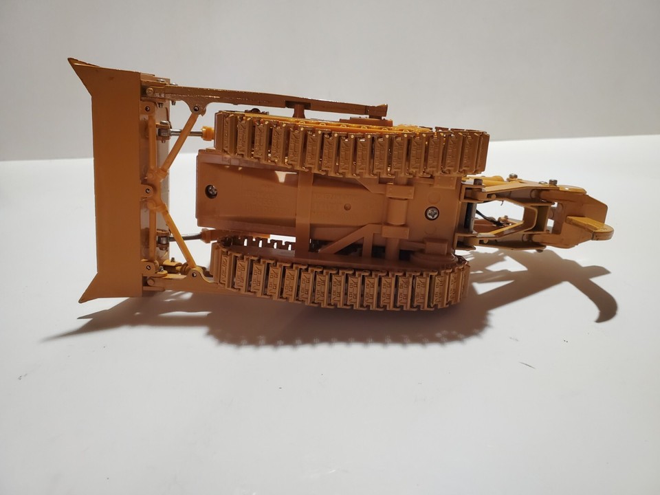 Yonezawa Toys Komatsu D455A Bulldozer The Killdozer Model 1:50 Diecast ...