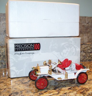 Ertl Precision 100 Collection 1913 Ford Model T Speedster Diecast Car 1 ...