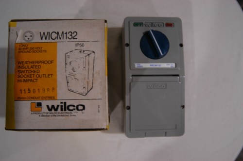 CLIPSAL / WILCO 32 AMP SOCKET OUTLET W/ PROOF WICM132 | eBay