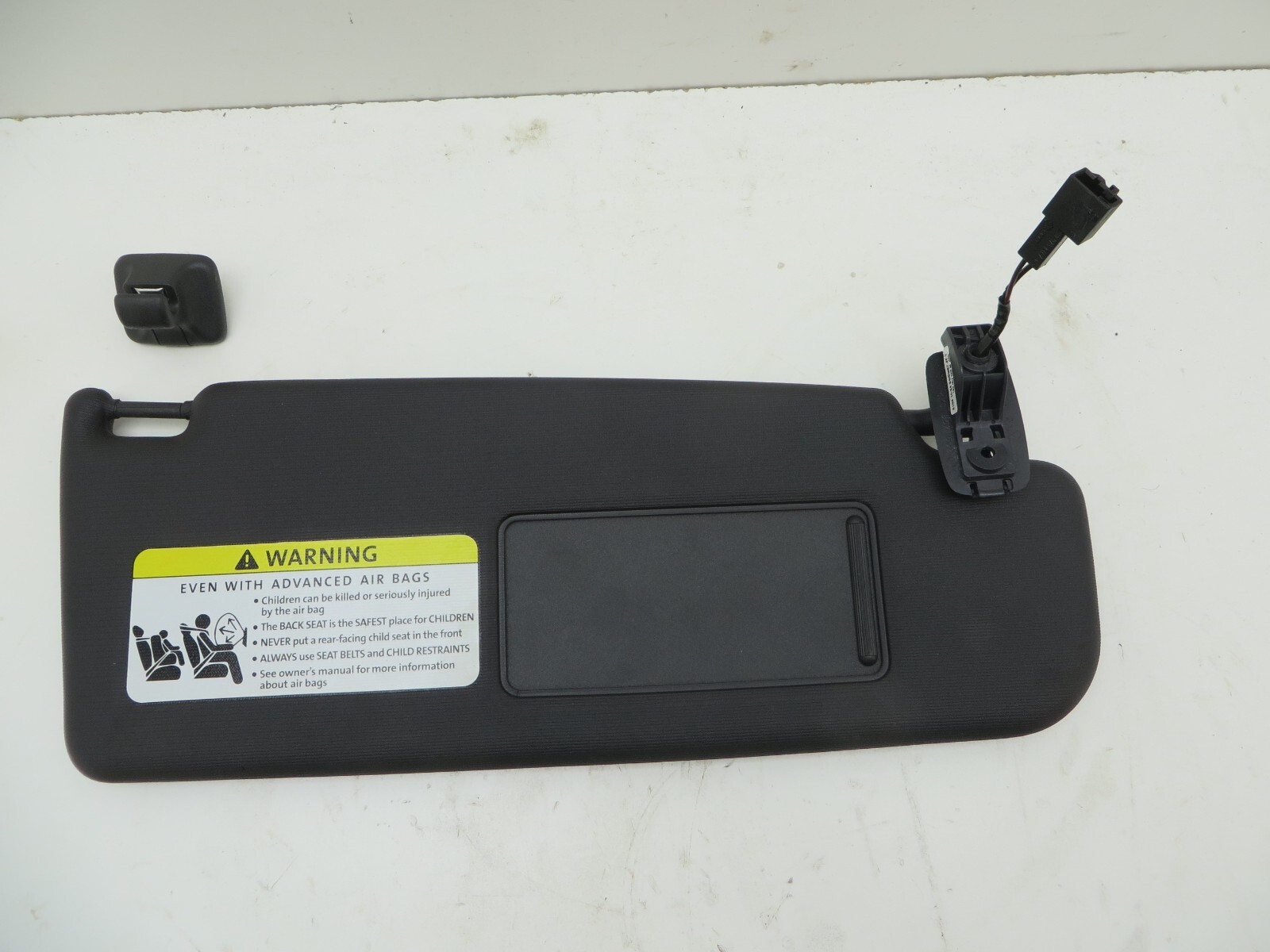 Passenger Sun Visor VIN K 8th Digit Fits 06-09 Volkswagen Golf GTI ...