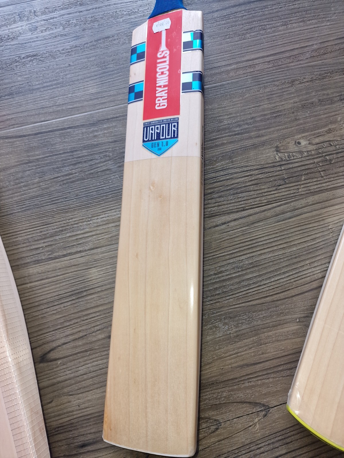 gray nicholls/ GM /SPYDER,kookaburra . sizes/grades ,oblivion stealth ...