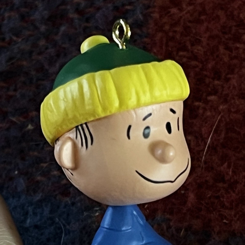 Vintage Hallmark Linus Christmas Ornament 1995 A Charlie Brown ...