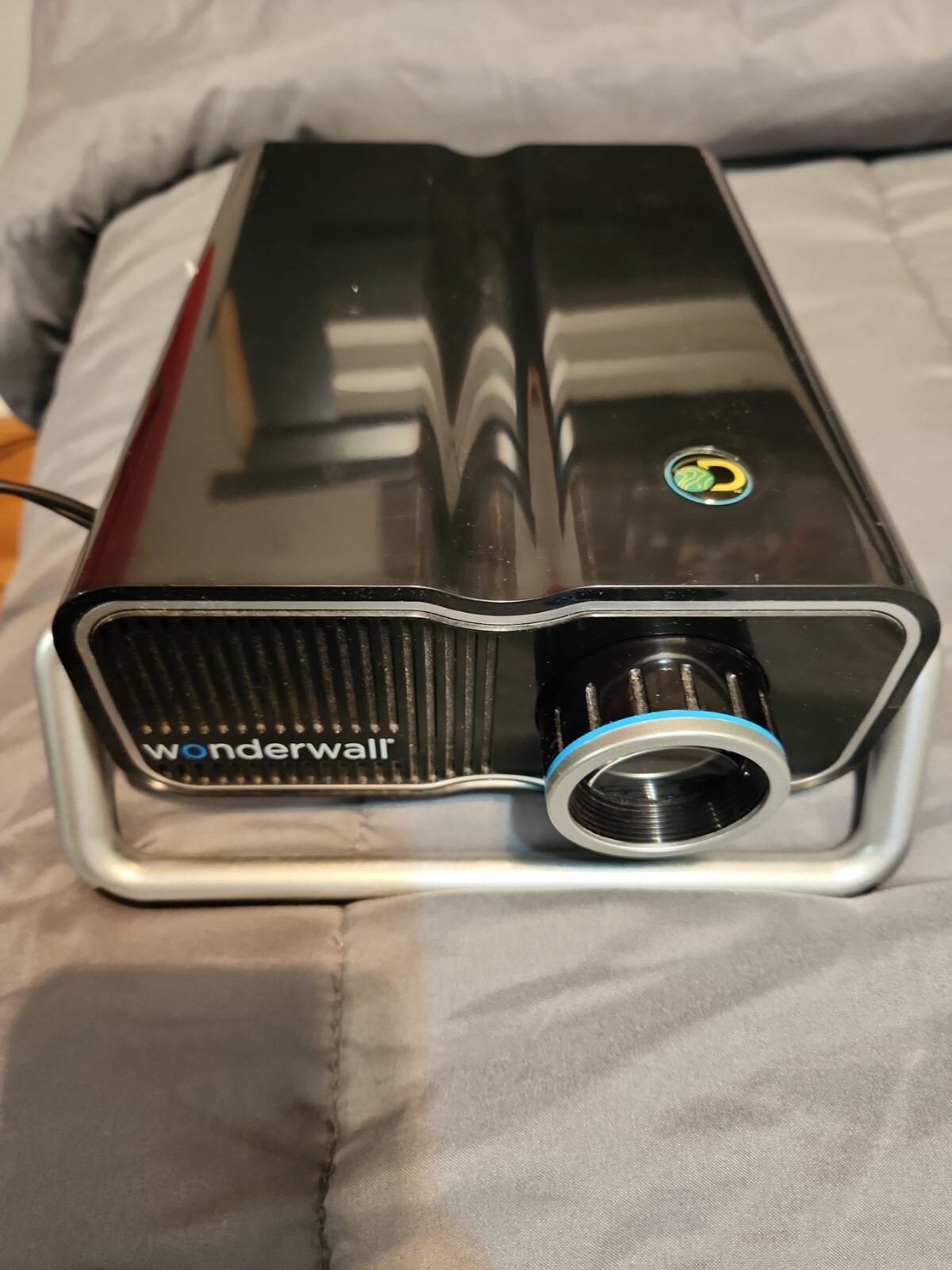 Discovery Wonderwall Expedition Entertainment LCD Projector ...