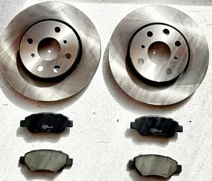 PEUGEOT 107 & 108 1.0 Petrol Front Vented Brake Discs & Pads Set 4 Stud ...