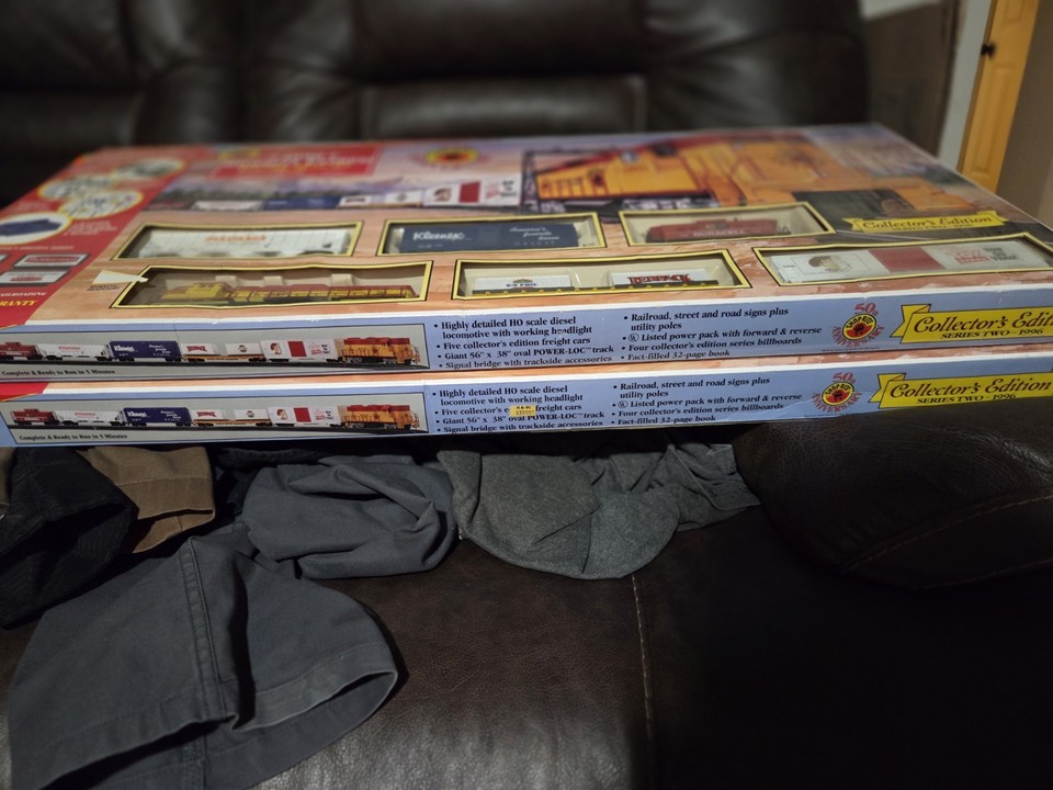 Vintage 1996 SHOPRITE EXPRESS ELECTRIC HO SCALE TRAIN SET / New in ...