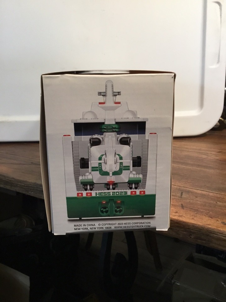 2023 Hess Toy Truck Collector’s Edition Ocean Explorer Ship & Helo New ...