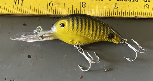 Cotton Cordell by Cordell Vintage Rattle Crankbait Fishing Lure Olive ...