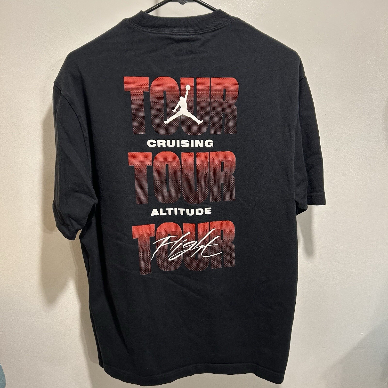 Michael Jordan Flight Cruising Altitude Tour Graphic … - Gem