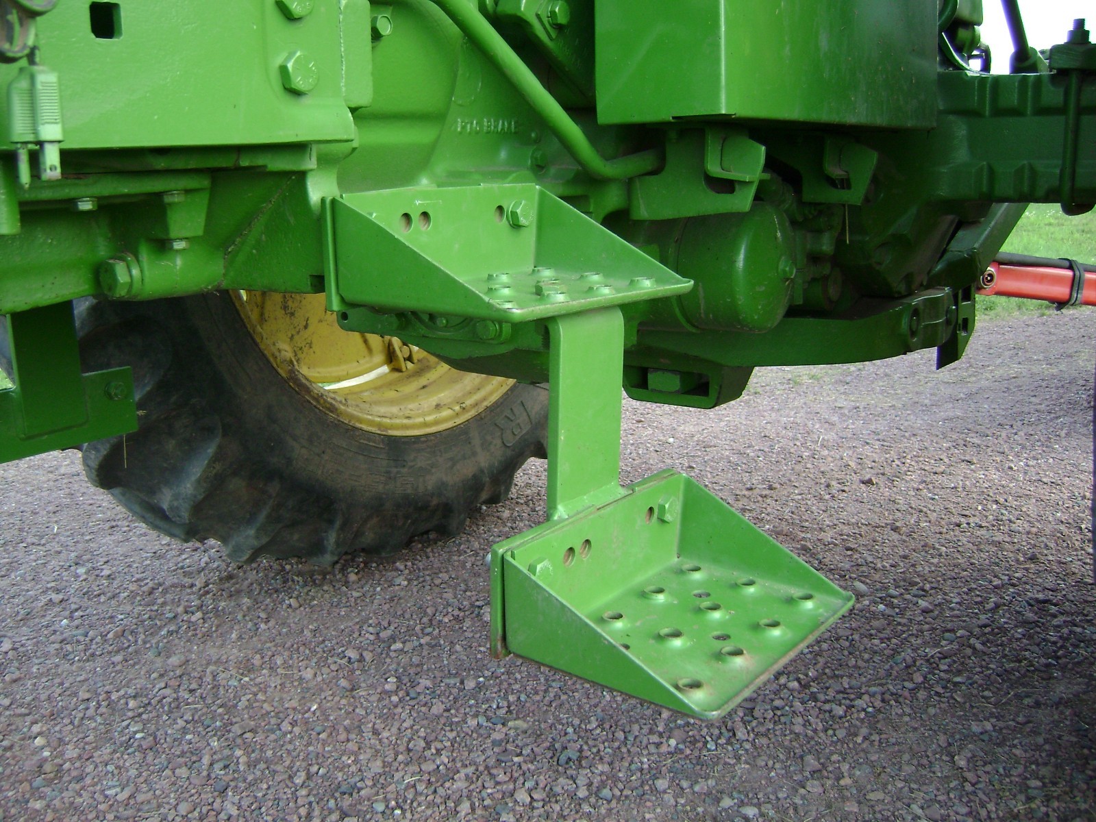 USA - STEP EXTENSION JOHN DEERE 2510 3010 4010 2520 3020 4020 BARE ...