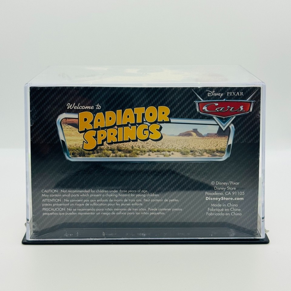 Disney Pixar Cars - BODY SHOP ARTIST RAMONE *CHASE* Disney Store - 1:43 ...