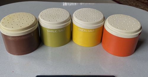 Vintage Tupperware Stackable Salt Pepper Spice 4 Pc Shaker Set Stacking ...
