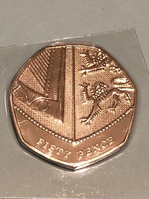 2009 50p Fifty Pence Coin Shield Royal Coat of Arms Uncirculated UK ...