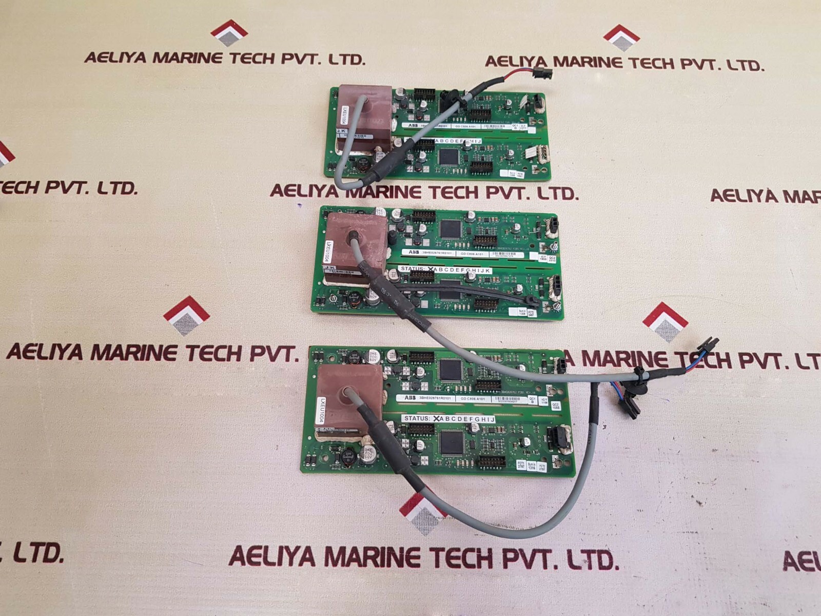 ABB LXEU1004 3BHE028761R0101 GD C806 A101 PCB Card 3BHE028762 P201 REV ...