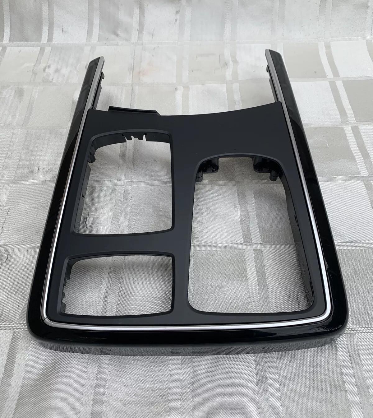 Mercedes-Benz GLE W166 Center Console Top Cover Trim A1666800803 RHD ...