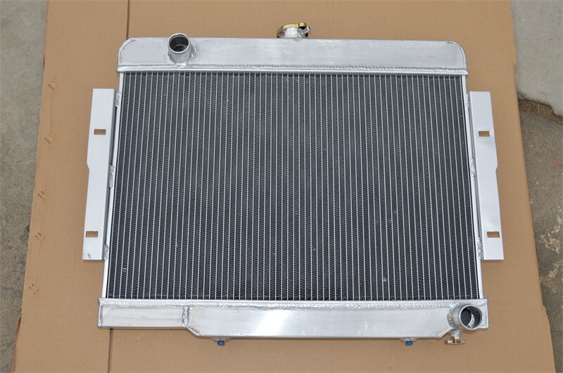 3 Row Aluminum Radiator For 1972-1986 Jeep CJ CJ5 CJ6 CJ7 Scrambler W ...