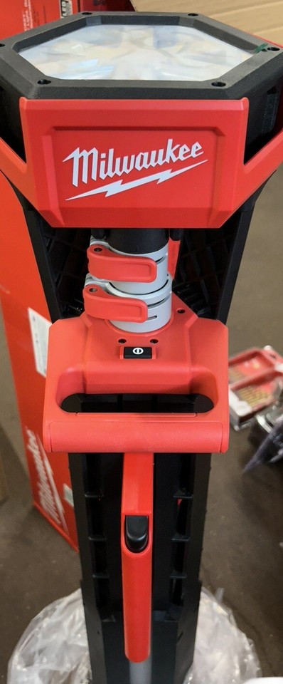 Milwaukee 2131-20 M18 ROCKET Dual Power Tower Light 45242006670| eBay