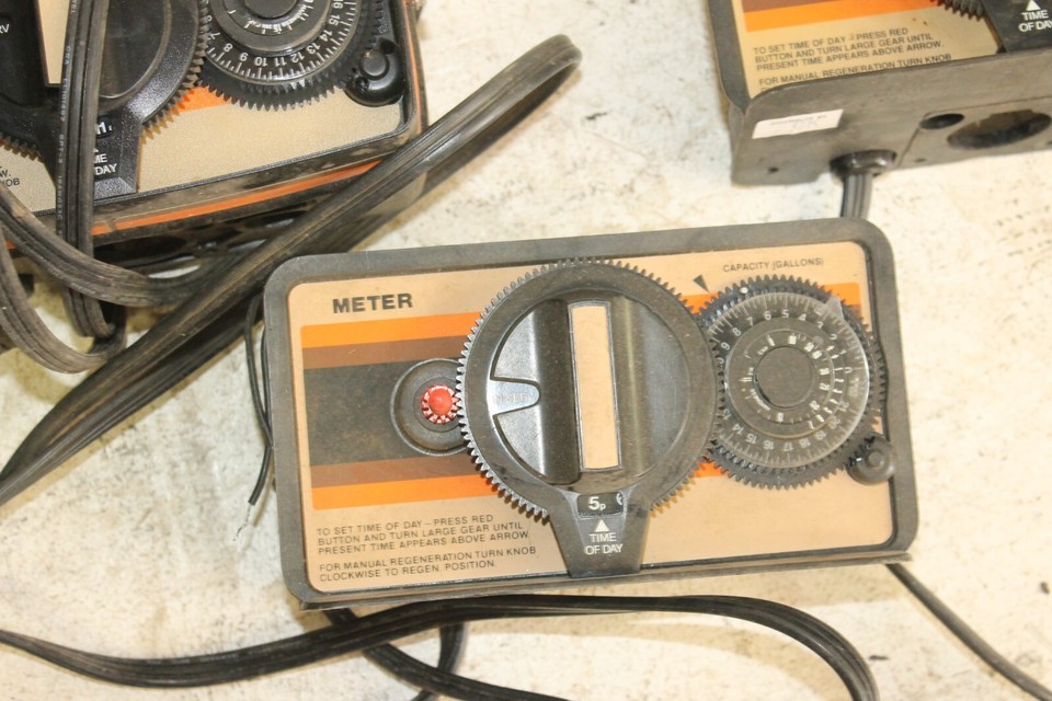 Lot of Fleck 5600 Water Softener timers for parts or rebuild | eBay