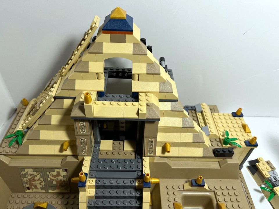 LEGO Pharaoh's Quest: Scorpion Pyramid 7327 + Sphinx from 7326. See ...